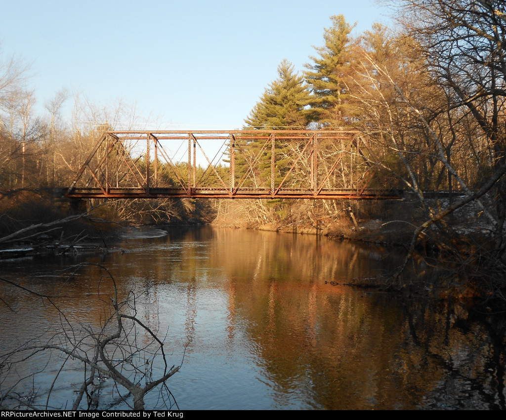 The Greenville Branch bridge across the Nashua River